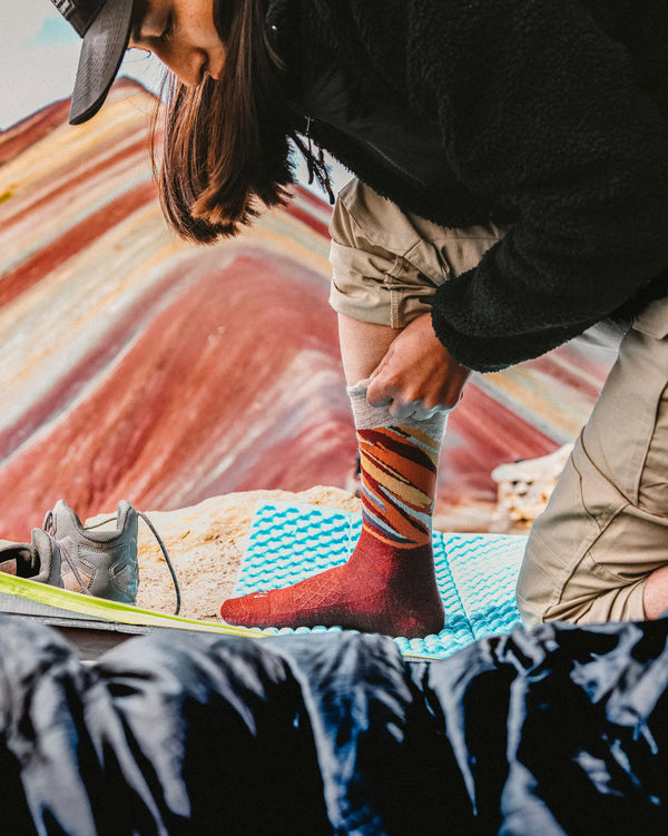 Rainbow Mountain Crew Socks – Mountain Pattern Socks – PAKA®